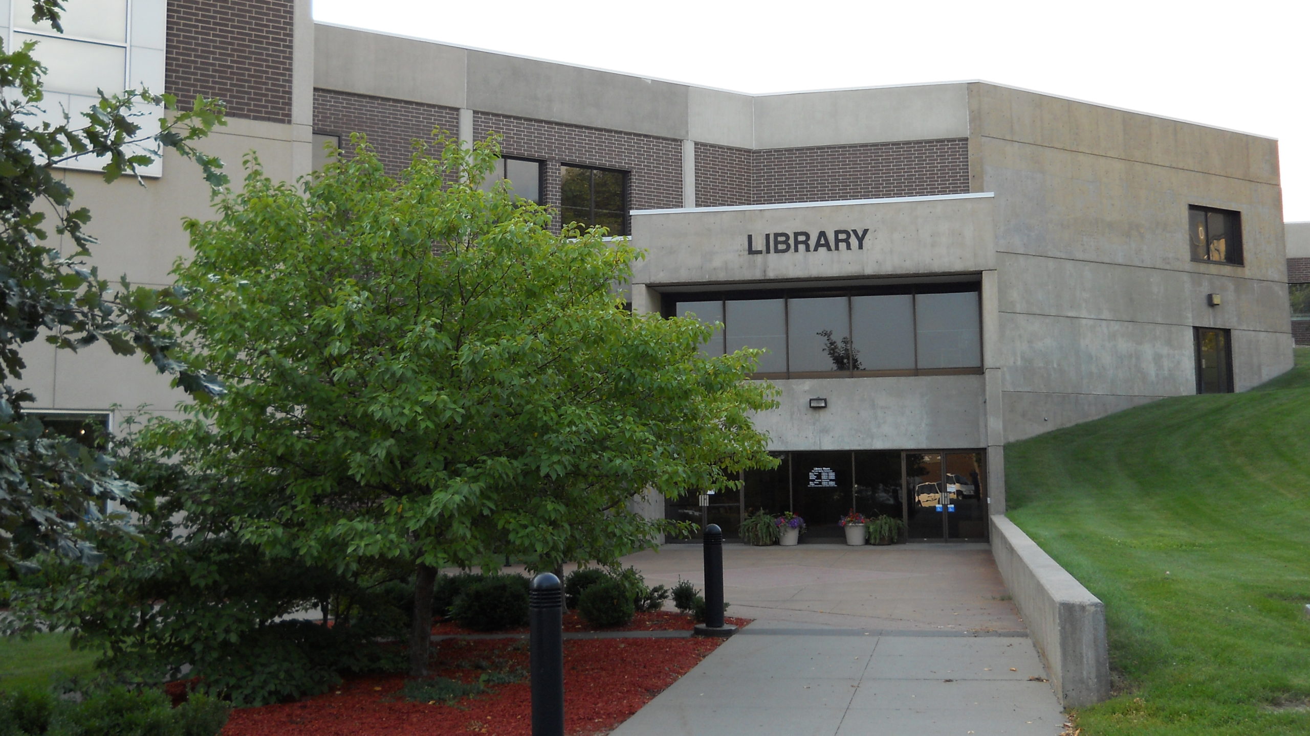 Kirkwood Library and Computer Lab Winter Break hours – Kirkwood Communiqué