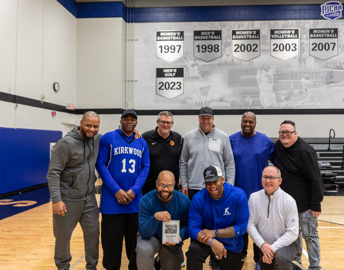 Former college athletes make history – Kirkwood Communiqué